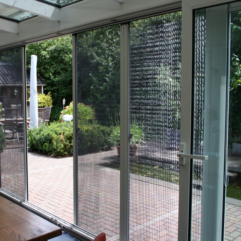 Plasa PLISSE impotriva insectelor